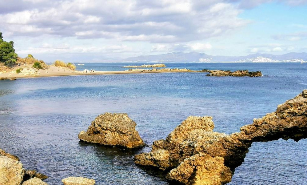 Visiting L'Escala: Top Things to See and Do in L'Escala, Spain